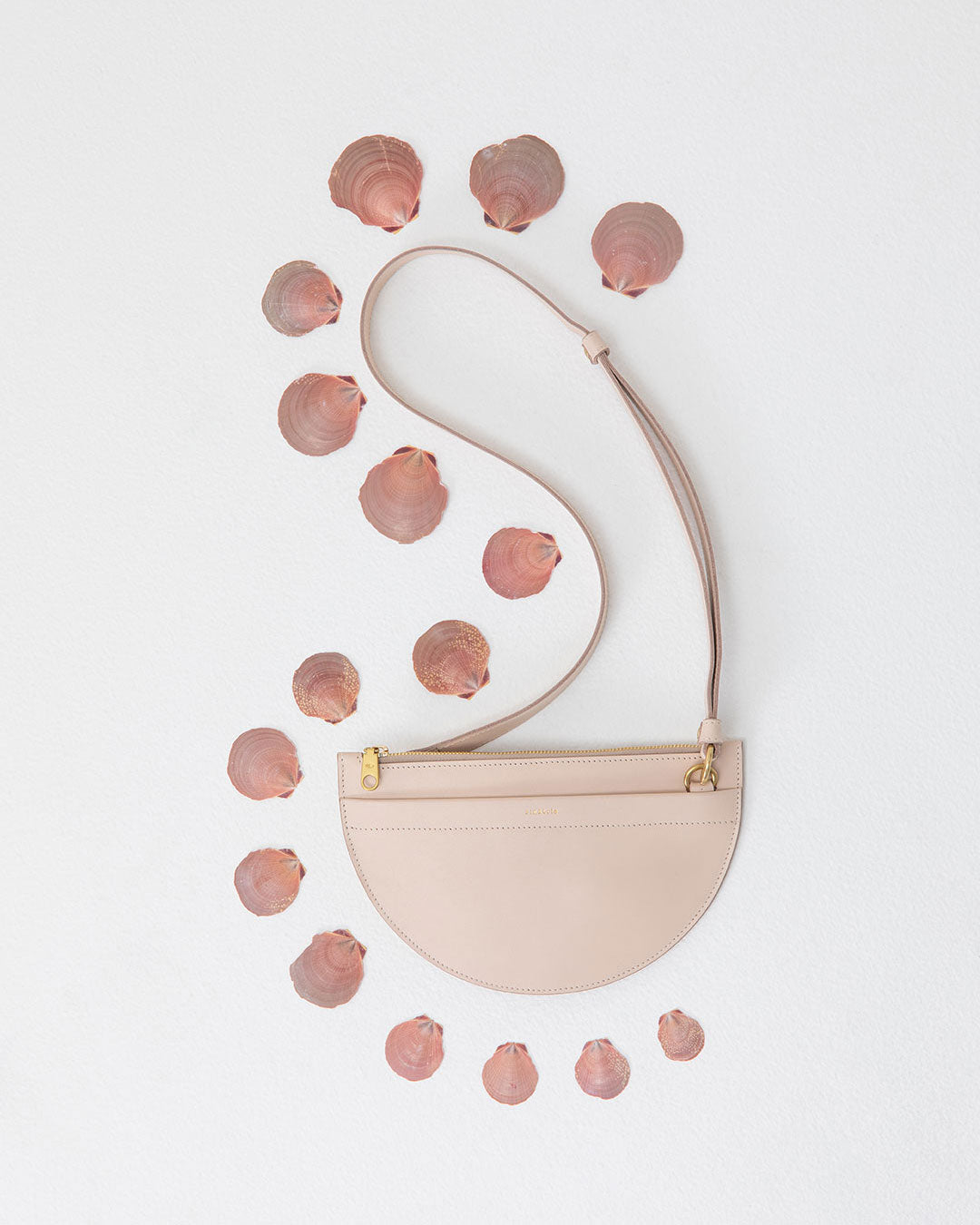 SM Lune Pochette Shell
