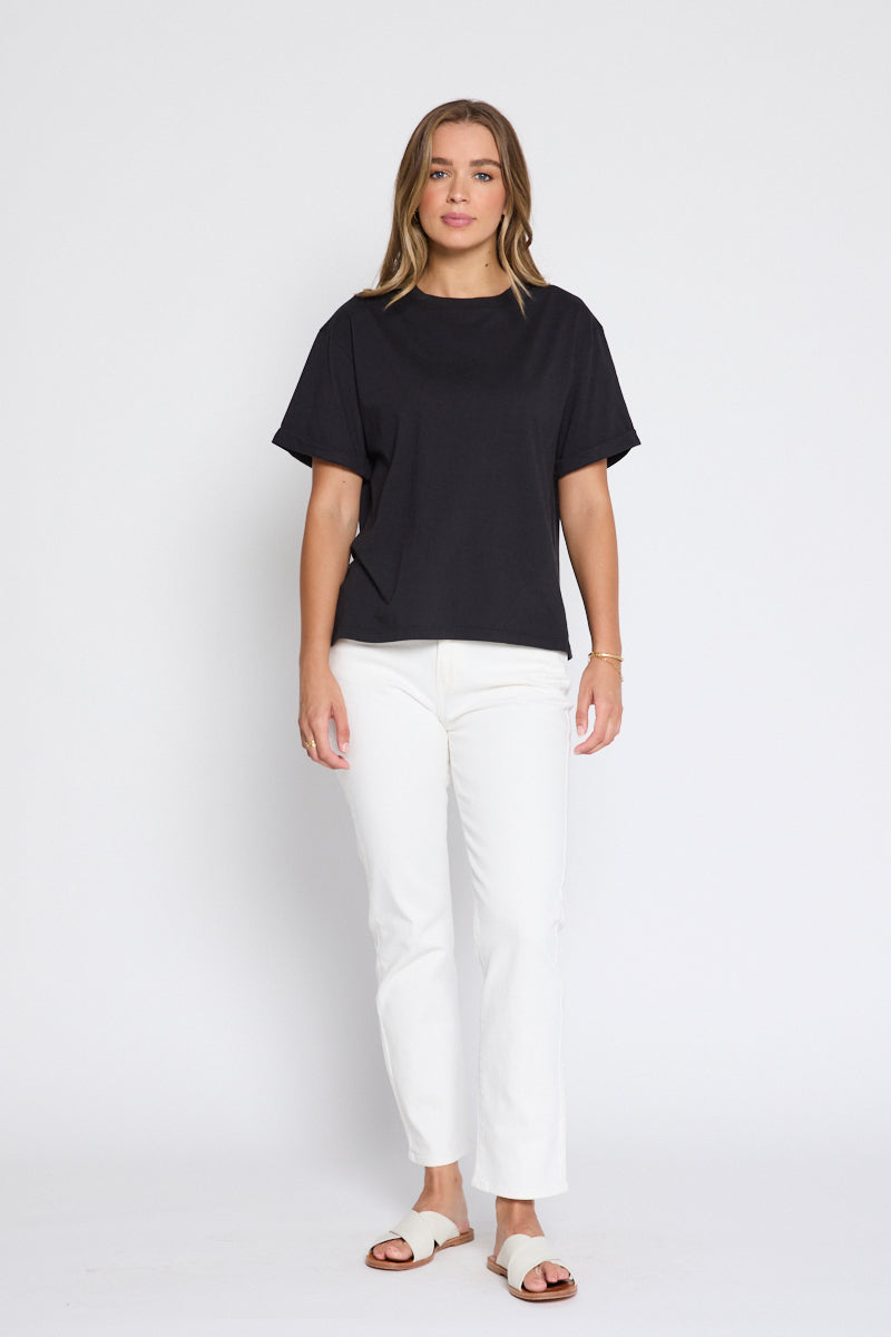 Elliot Tee Black – Matilda Life